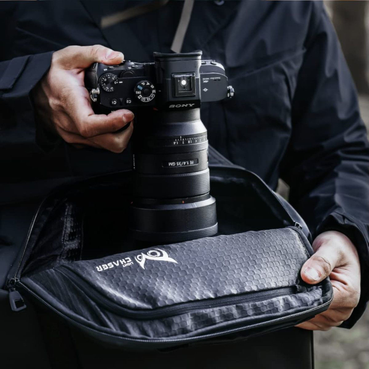 Buy VSGO V-BP01 20L Camera Backpack at Lowest Price in India | IMASTUDENT.COM